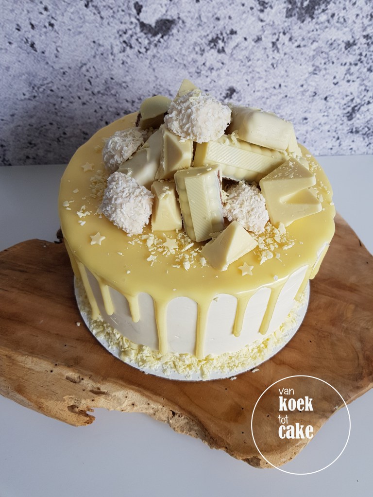 TAART | Witte chocolade drip taart – Van koek tot cake