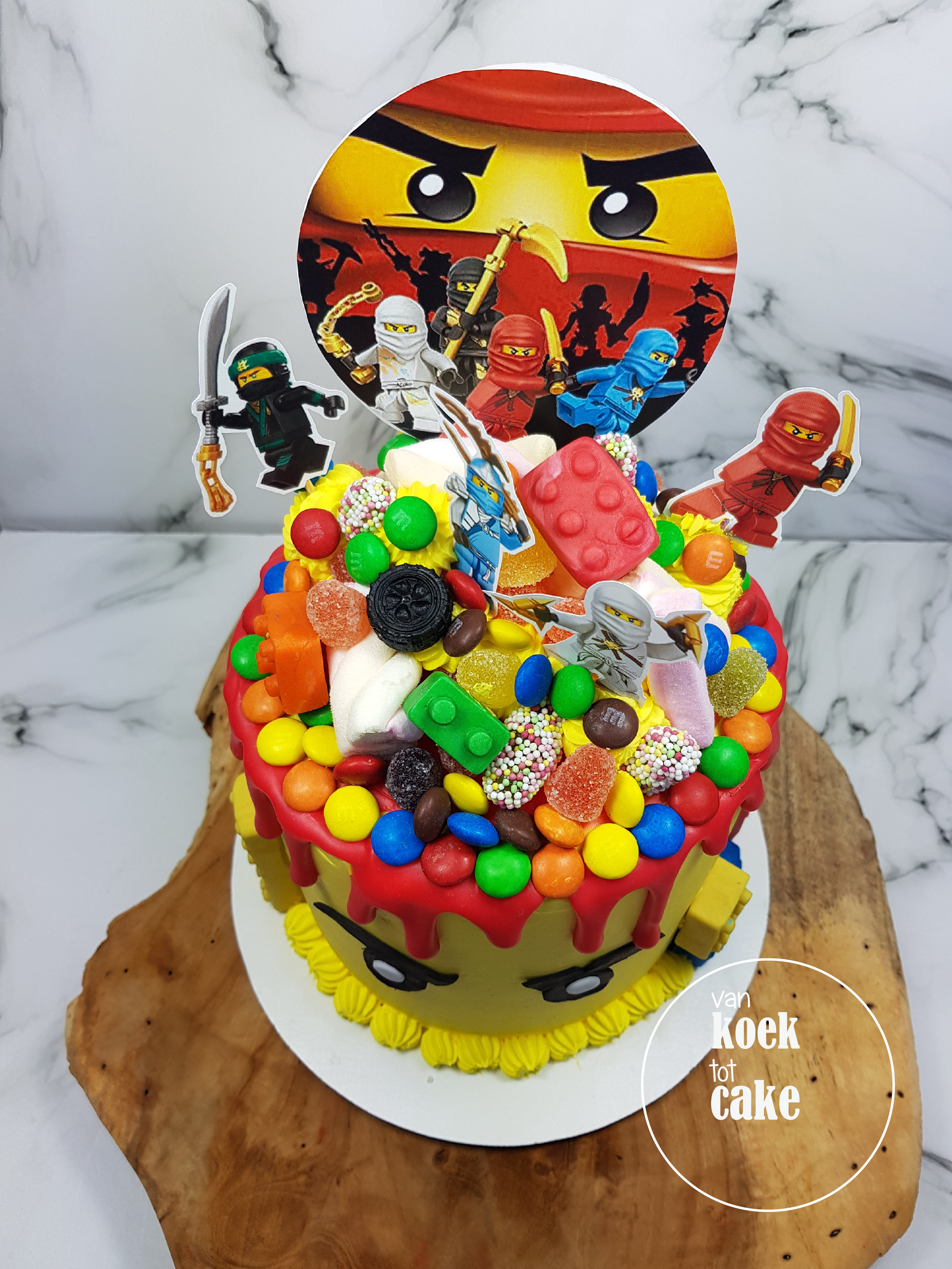 TAART | Ninjago Lego drip cake – Van koek tot cake