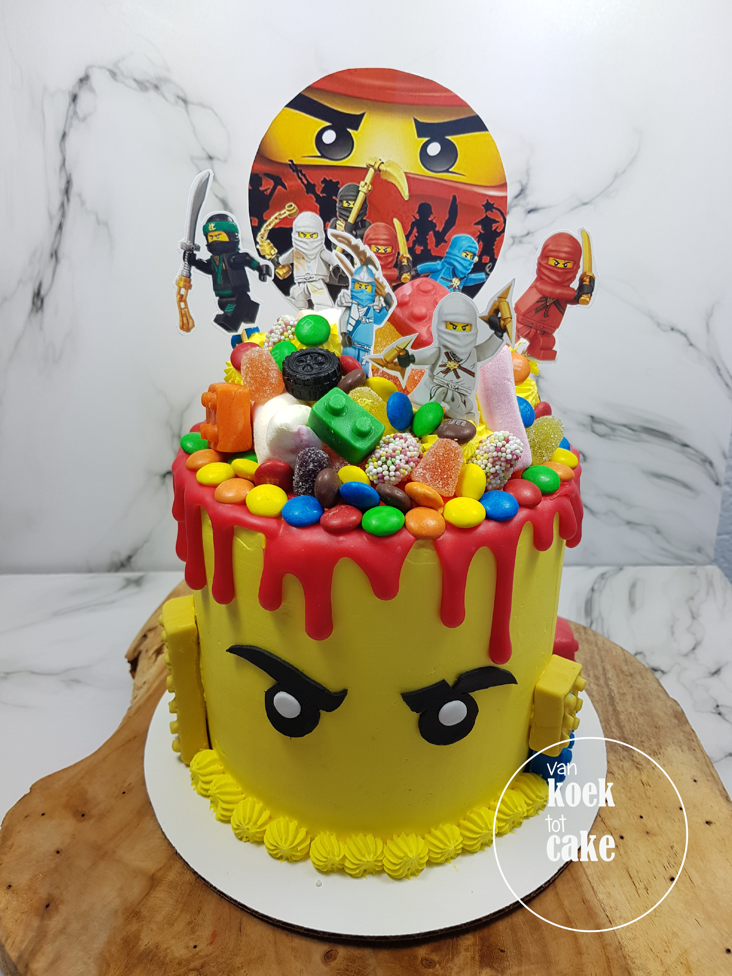 TAART | Ninjago Lego drip cake – Van koek tot cake
