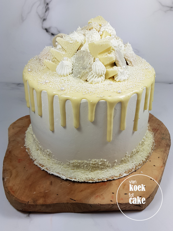 TAART | Witte chocolade drip taart – Van koek tot cake